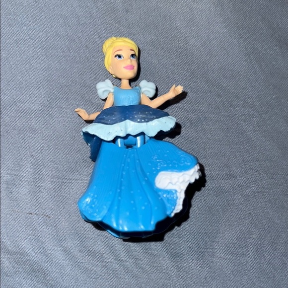 Disney | Toys | Disney Princess Royal Clip Collectible Doll 3 In Figure ...